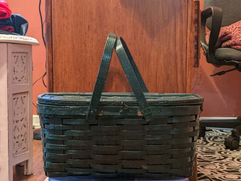 Vintage Green Wicker Basket - Etsy