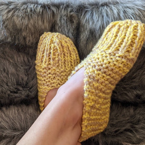 Knitted Slippers/ Handmade Slippers/ Grandma's Slipper - Etsy Canada