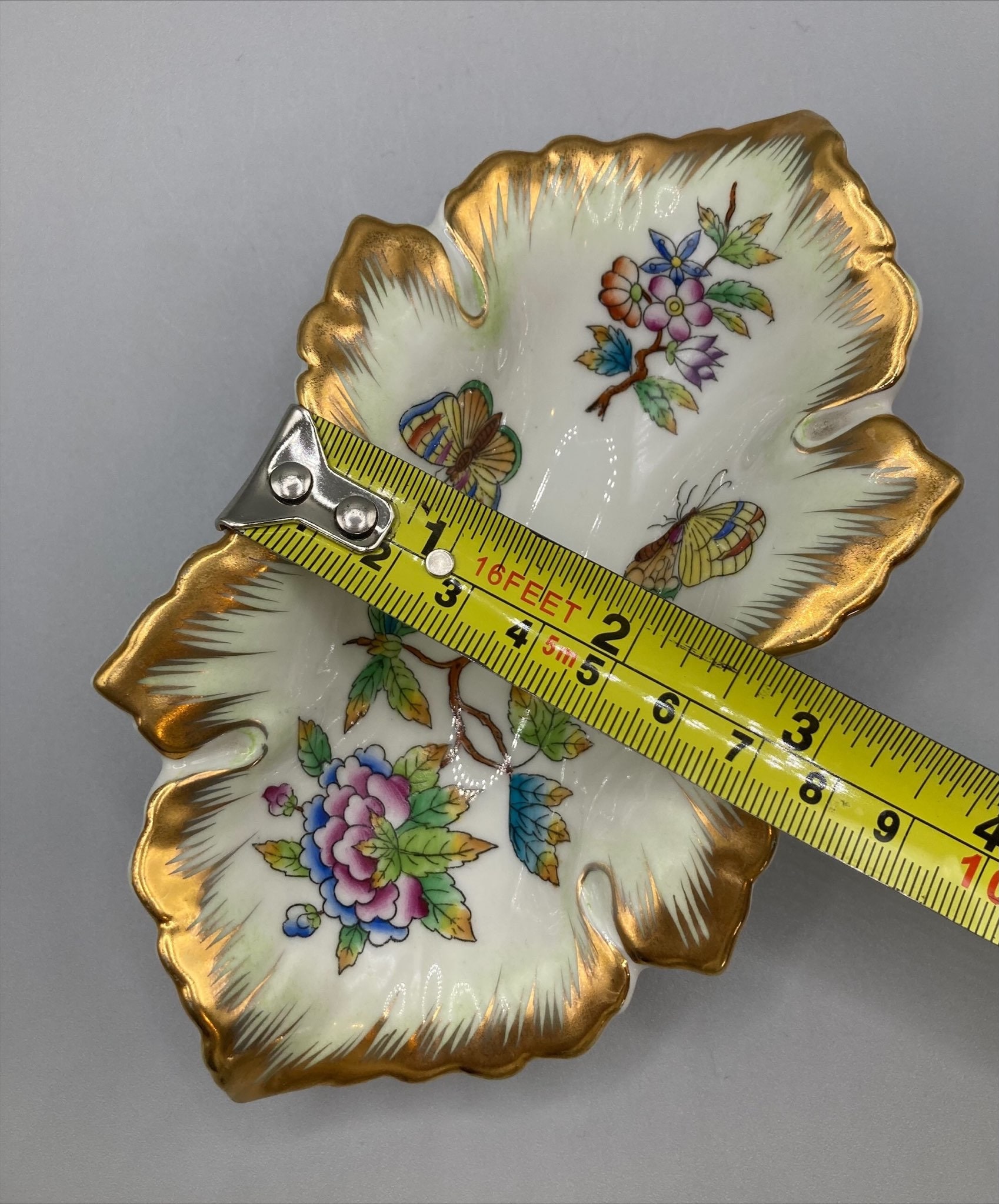 Herend Leaf Shaped Dish Queen Victoria Pattern Hand-painted - Etsy