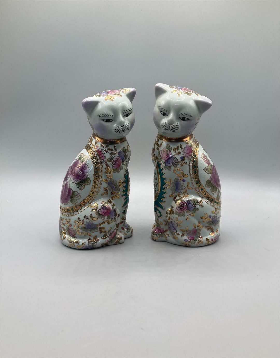 Pair of Vintage Chinese Cats Figurines, Signed Hand Painted Floral ...