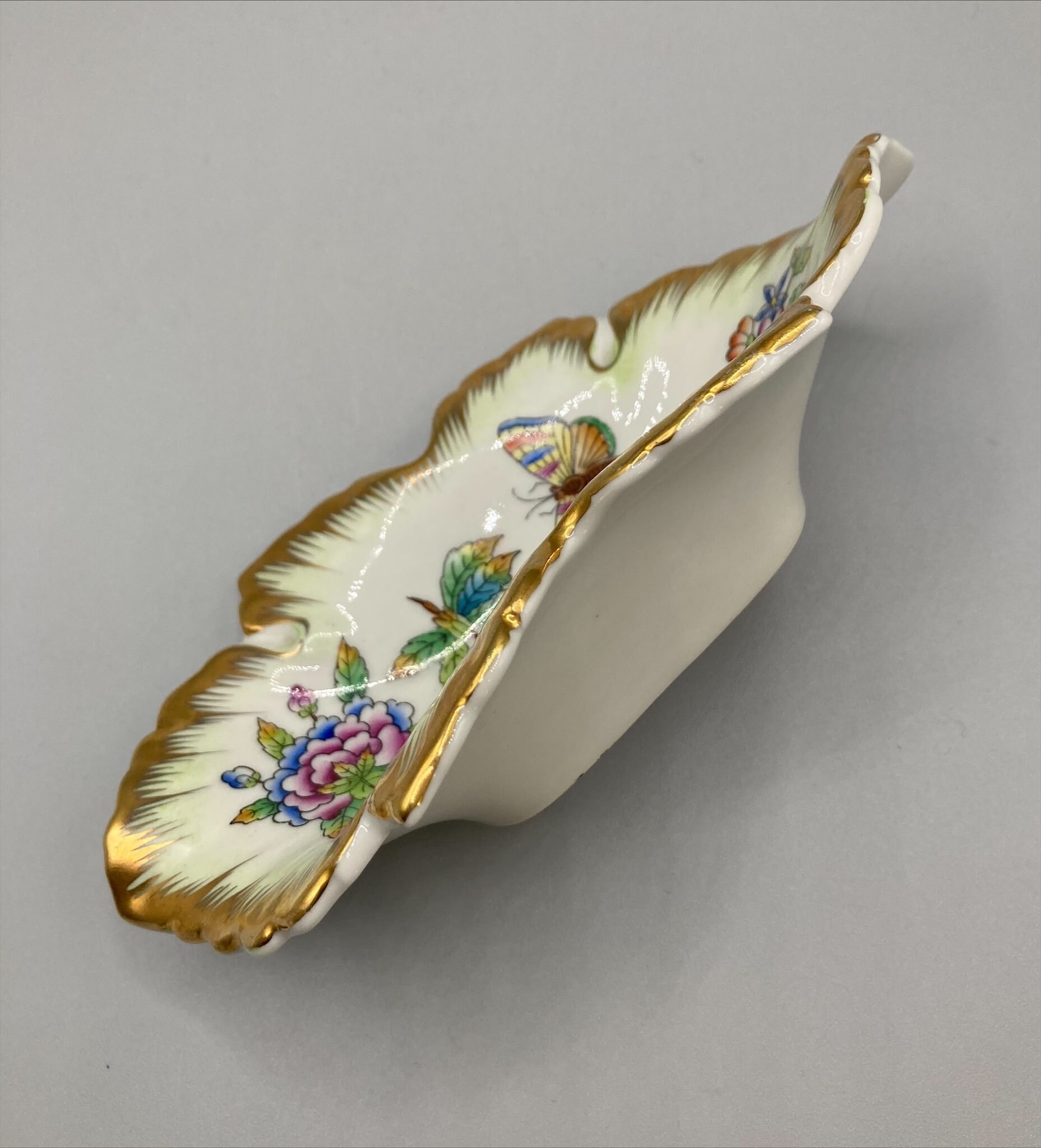 Herend Leaf Shaped Dish Queen Victoria Pattern Hand-painted - Etsy