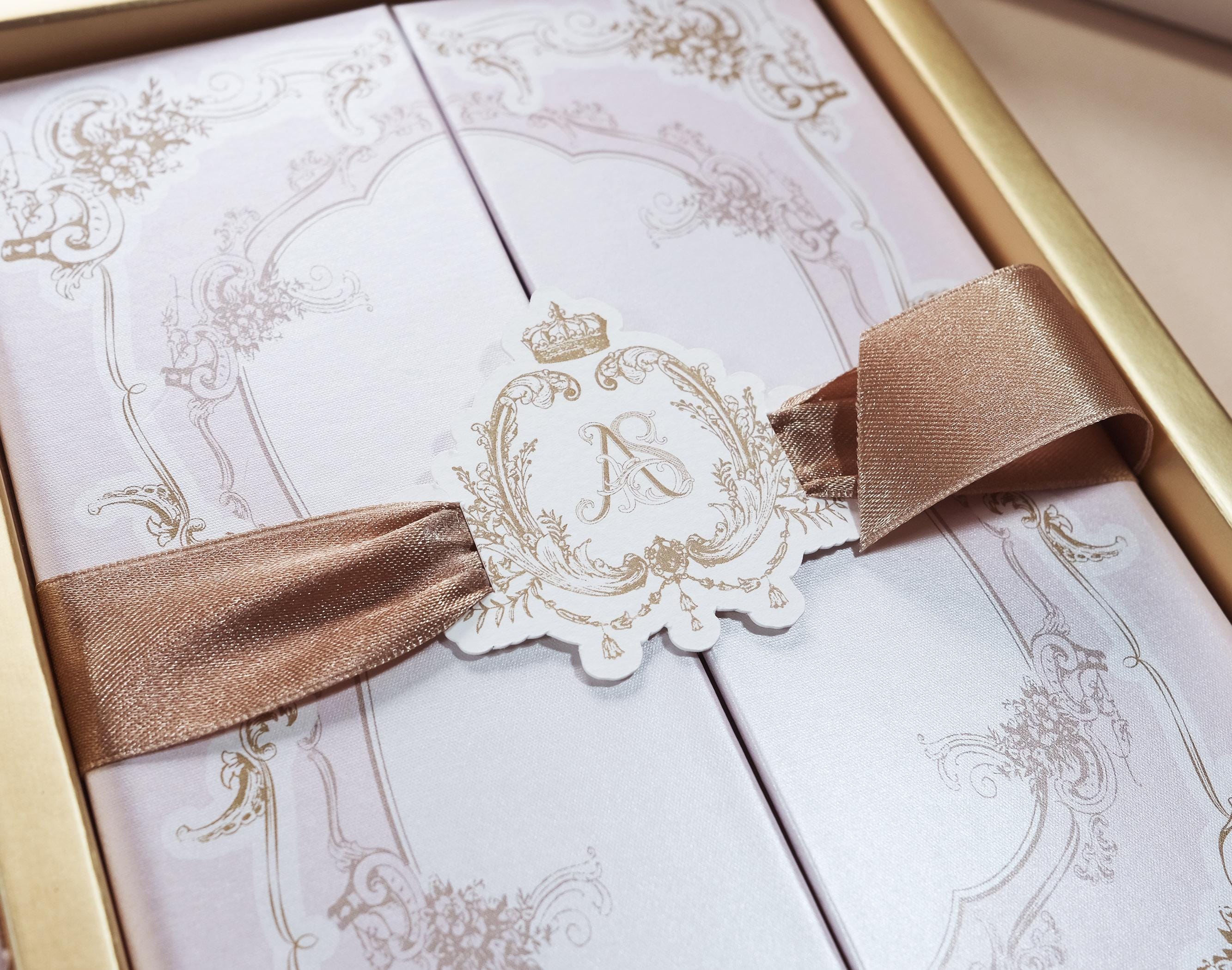 ROYAL | Wedding Box Set | Gatefold Invitation | Includes a Mailing ...