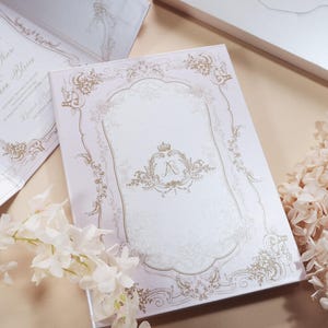 ROYAL | Wedding Box Set | Gatefold Invitation | Includes a Mailing ...