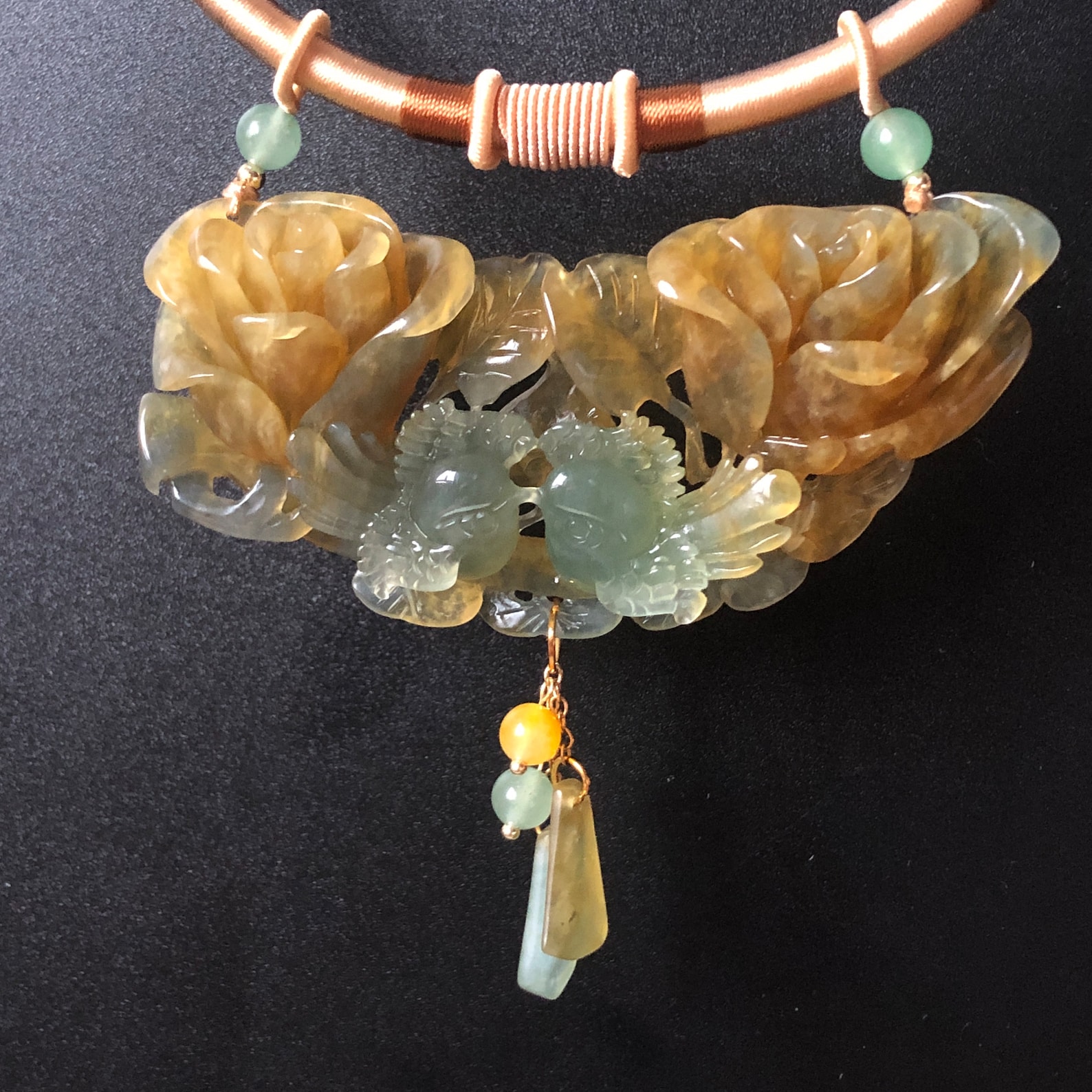 Natural Xiu Jade (serpentine) Hand Carved Magpie Birds and Rose Flower ...