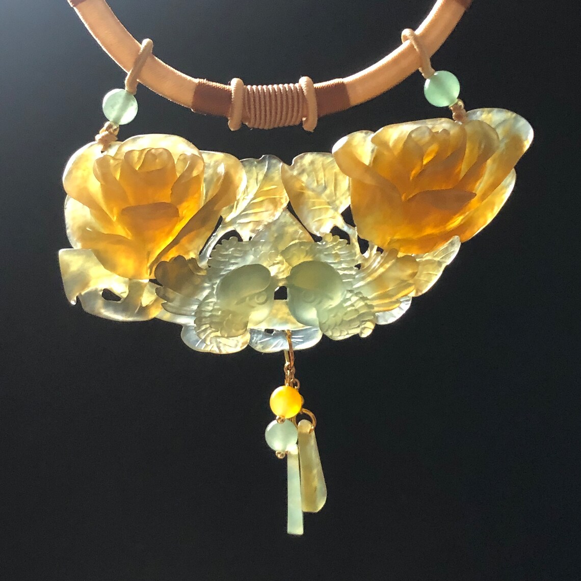 Natural Xiu Jade (serpentine) Hand Carved Magpie Birds and Rose Flower ...