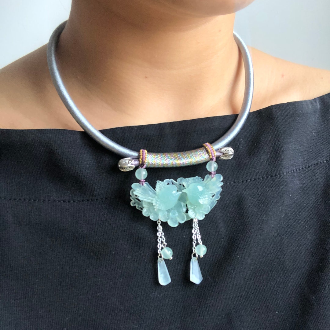 Natural Xiu Jade (serpentine) Hand Carved Magpie Birds and Flower ...