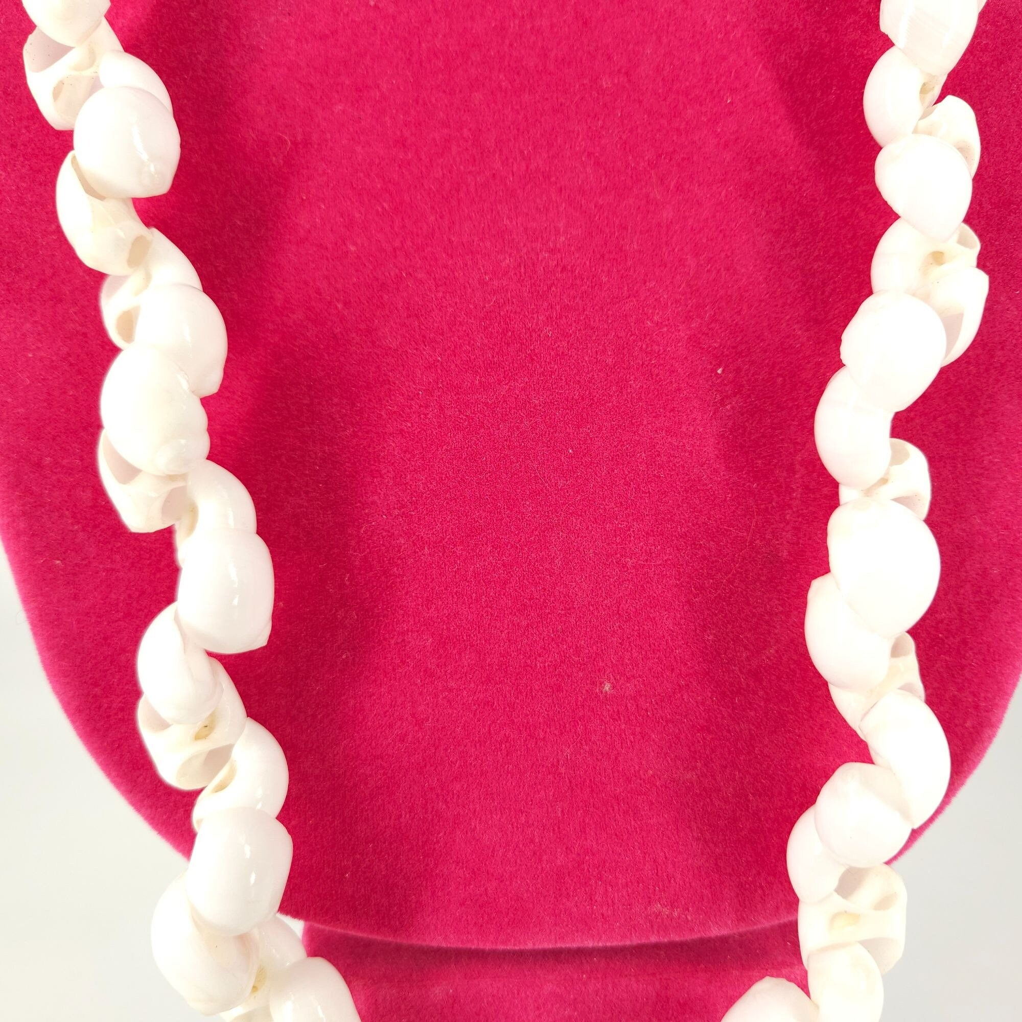 Vintage Mini White Conch Sea Shell Long Necklace Seashell Rosette Lei ...