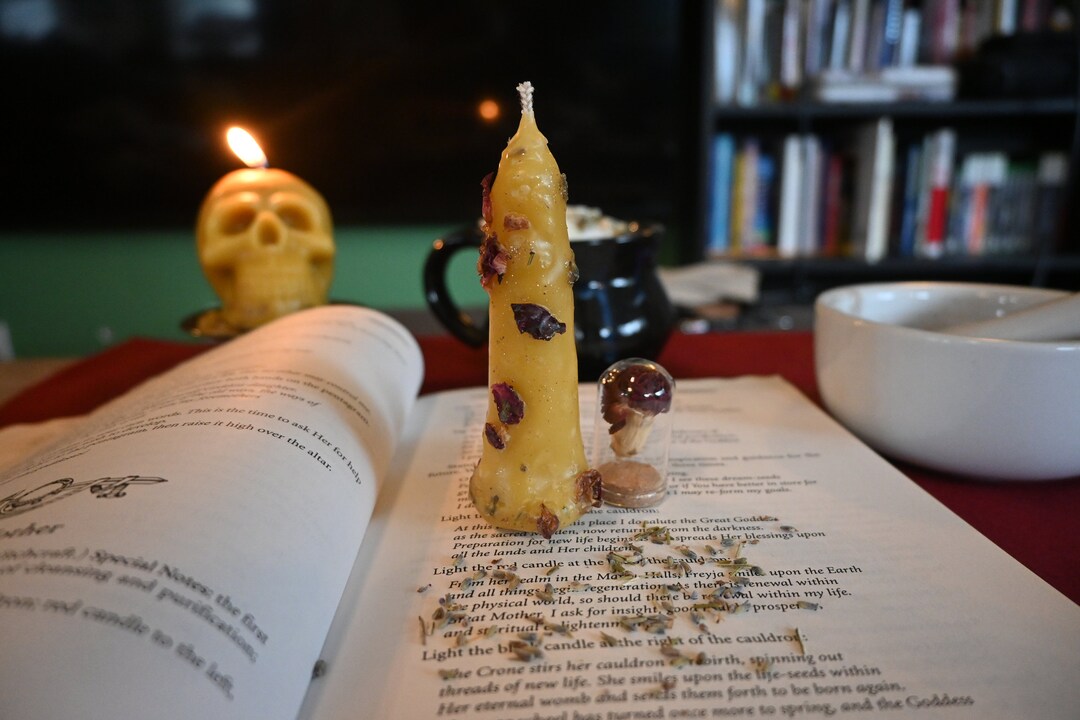 Imbolc Ritual Candles, Brigid, Goddess Brigid, Imbolc, Beeswax Candles ...