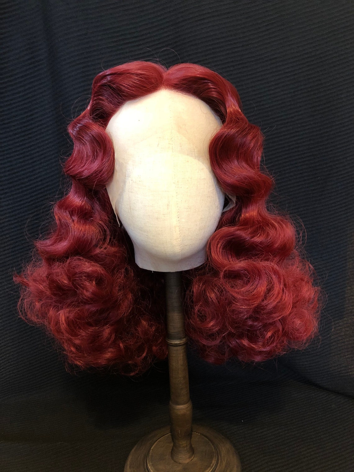 Jessica Rabbit Synthetic Front Lace Wig Glamorours Mid Lenght Wave Red ...