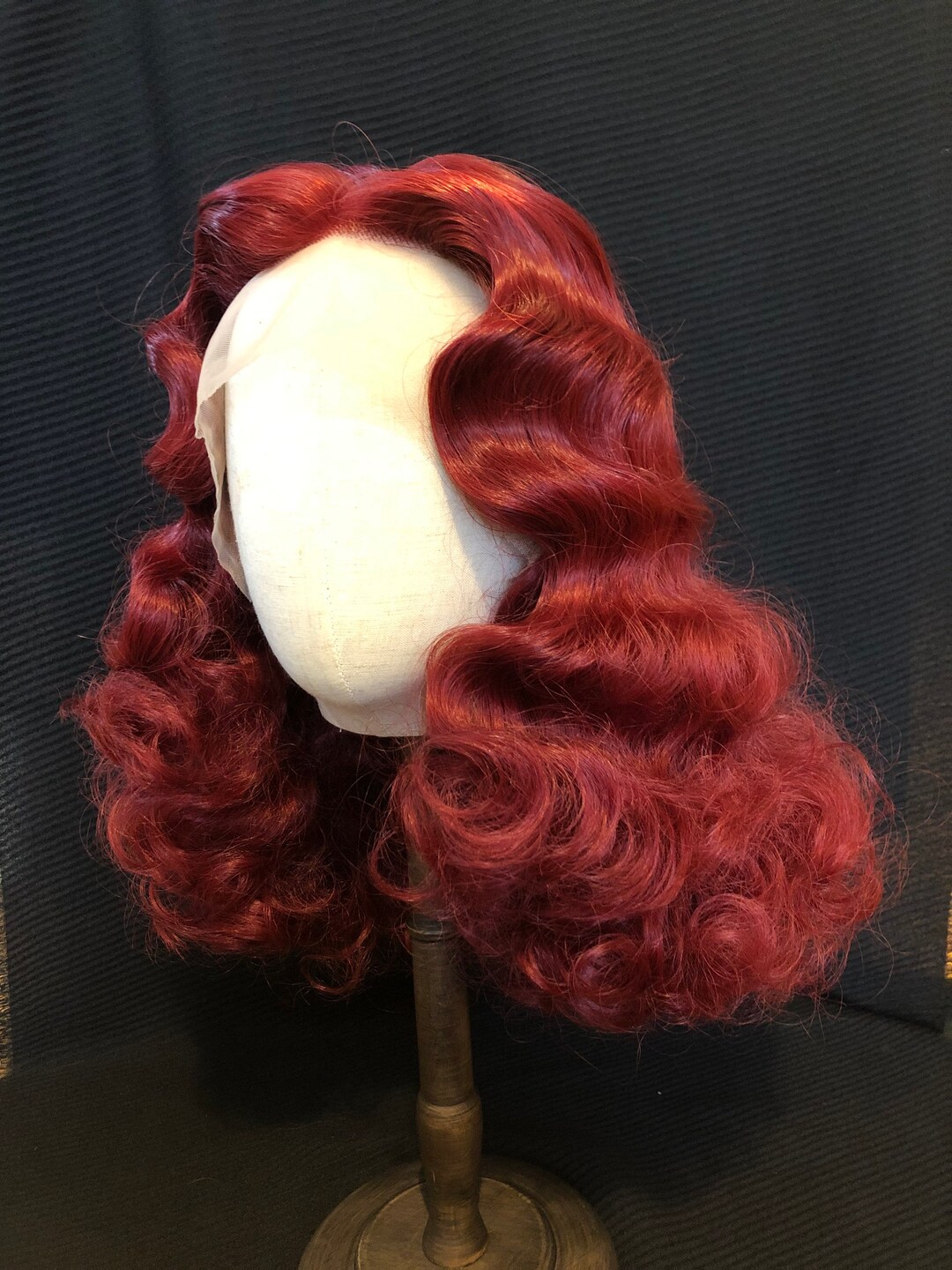 Jessica Rabbit Synthetic Front Lace Wig Glamorours Mid Lenght Wave Red ...