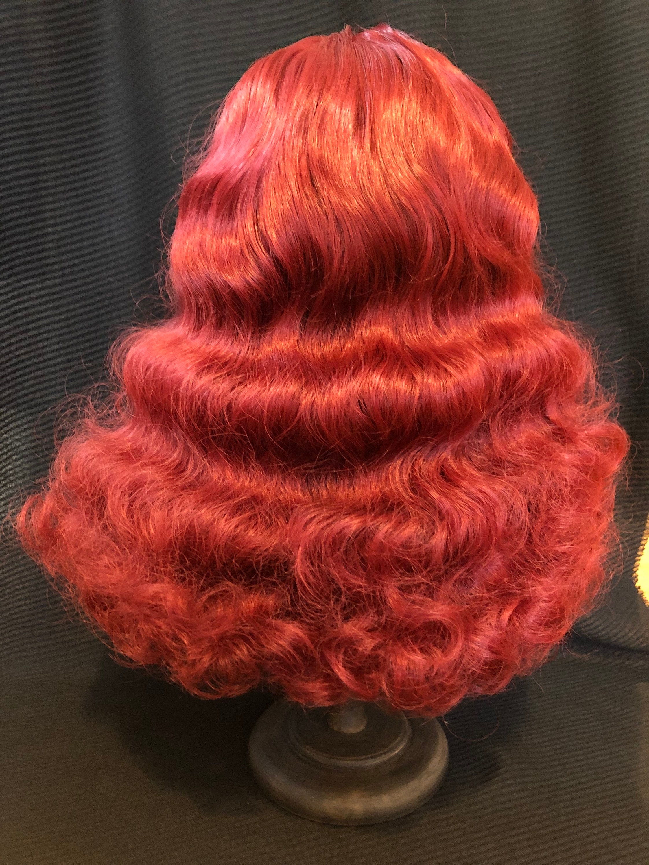 Jessica Rabbit Synthetic Front Lace Wig Glamorours Mid Lenght Wave Red ...