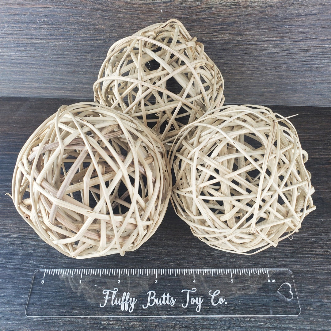 Natural Willow Balls - Small Animal Chew Toys (4 Inch) - Etsy