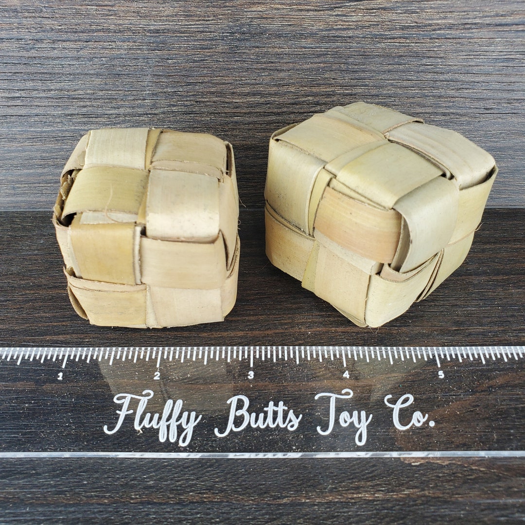 Natural Woven Palm Cubes - 2 Pack - Safe Chews for Guinea Pigs, Bunny ...