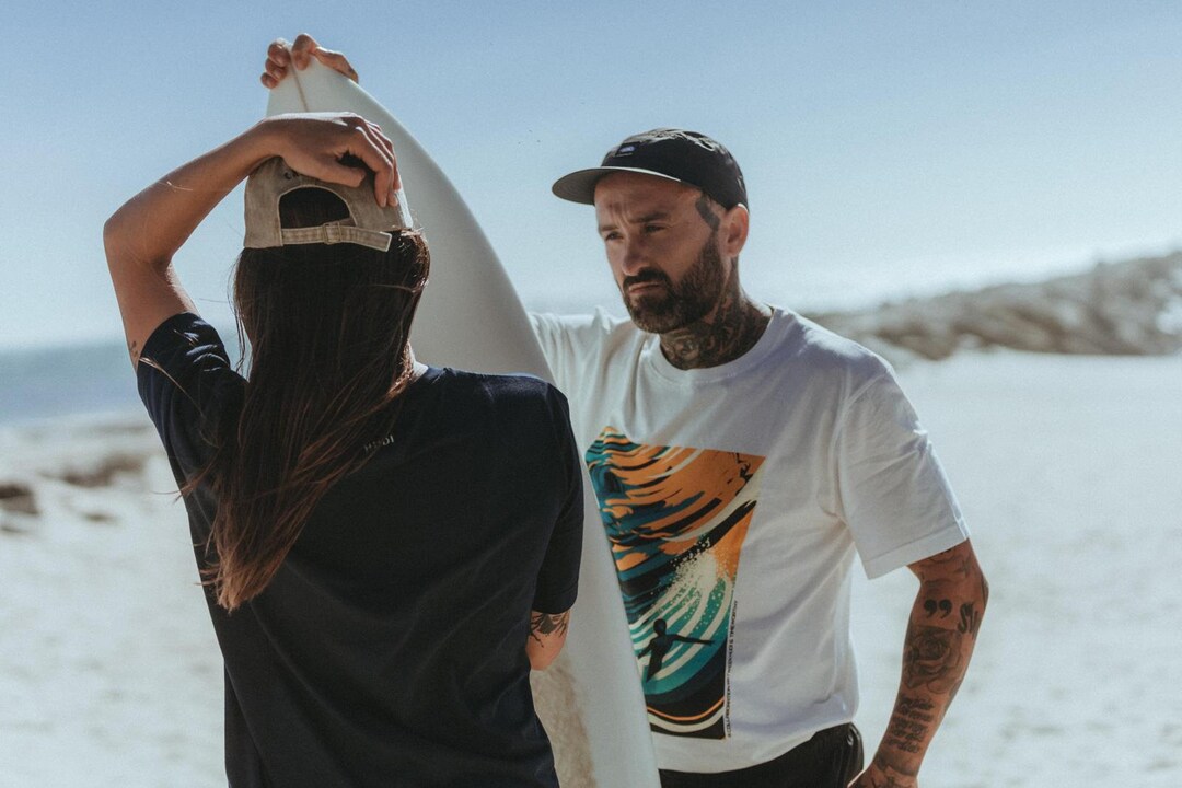 2nd T-shirt of Collaboration HUDI X Timeworthy - Surf'up - Etsy