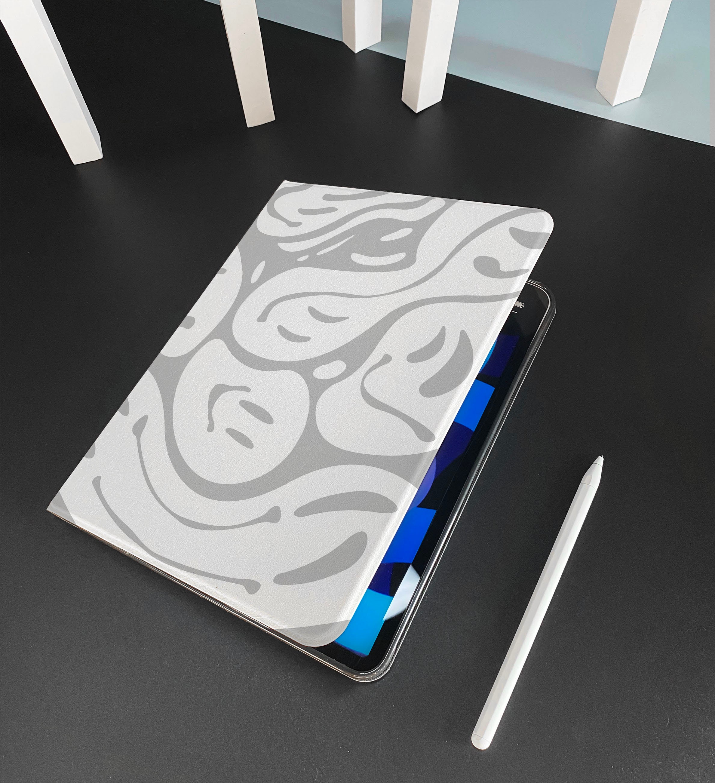 Gray Smileys Ipad Smart Case Build-in Apple Pencil Holder | Etsy