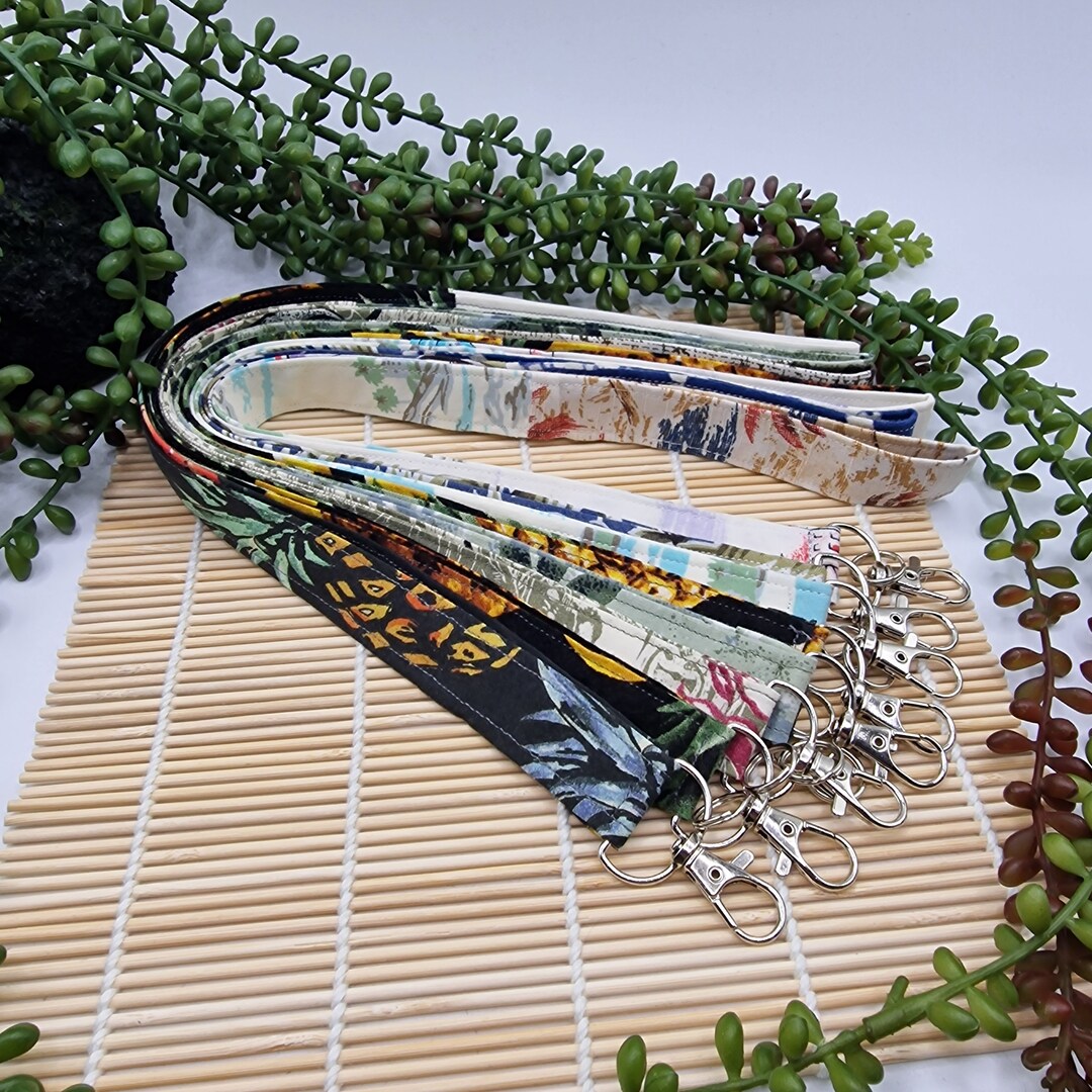 Handmade Hawaiian Shirt Lanyard: Tropical ID Badge Holder - Etsy