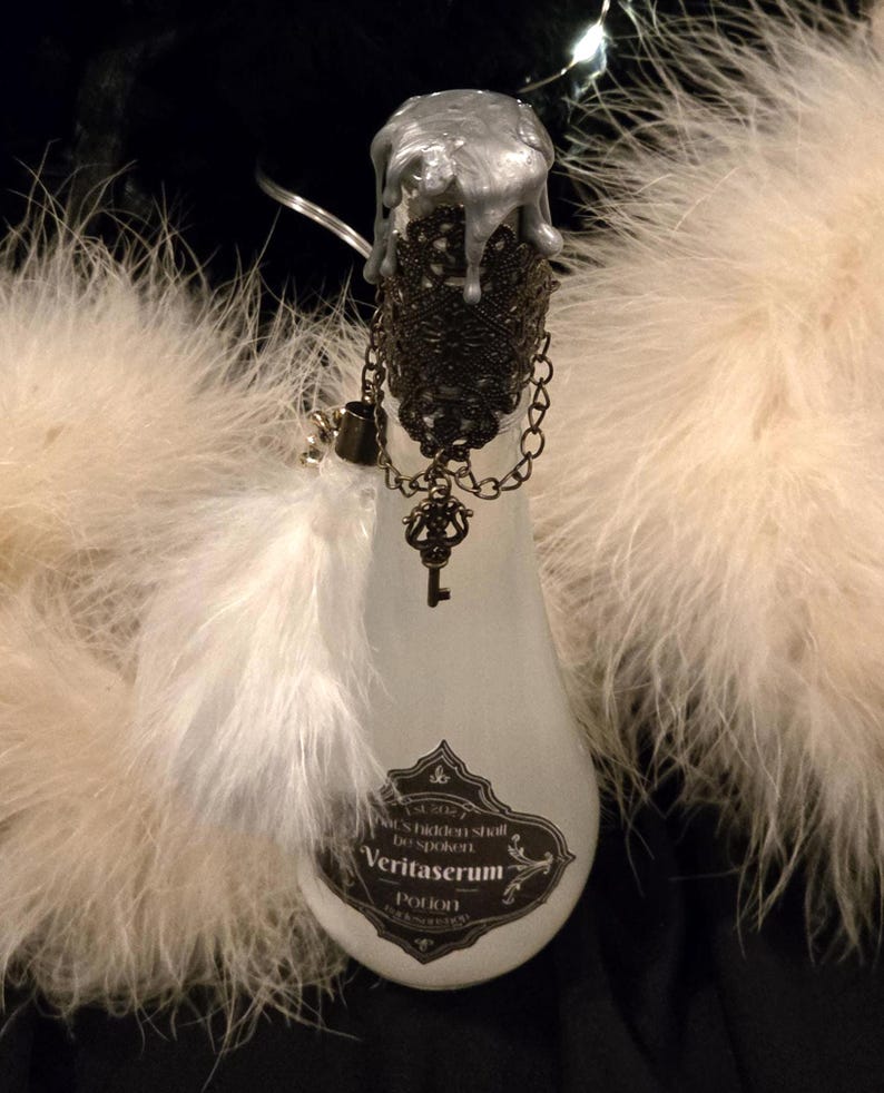 Veritaserum Potion Bottle: Color Changing, Magical Decor - Etsy