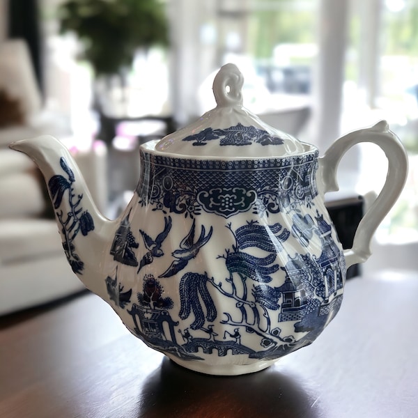 Blue Willow Teapot - Etsy