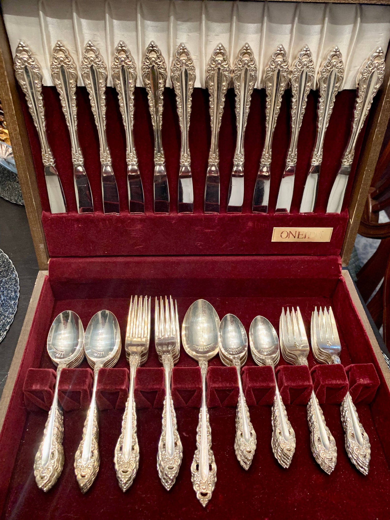 Royal Grandeur silverplate 1975 by ONEIDA SILVER Complete - Etsy