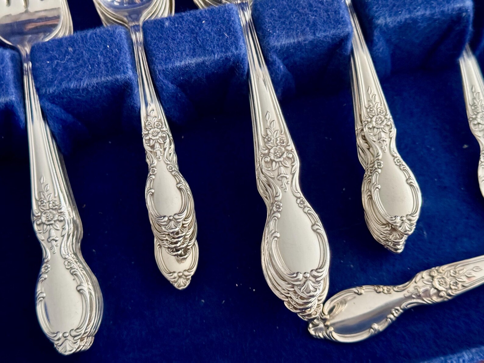 Victorian Rose Silverplate Flatware Set: 53-piece Service for 8 - Etsy