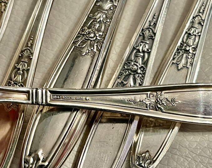 Antique Ambassador silverplate, 1919 by 1847 Rogers Bros Complete ...