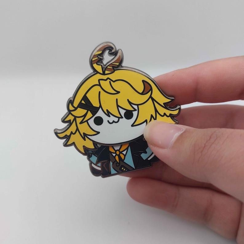 Dokibird Bounty Hunter - Moving Fidget Toy Hard Enamel Pin | Wiggle Pin ...