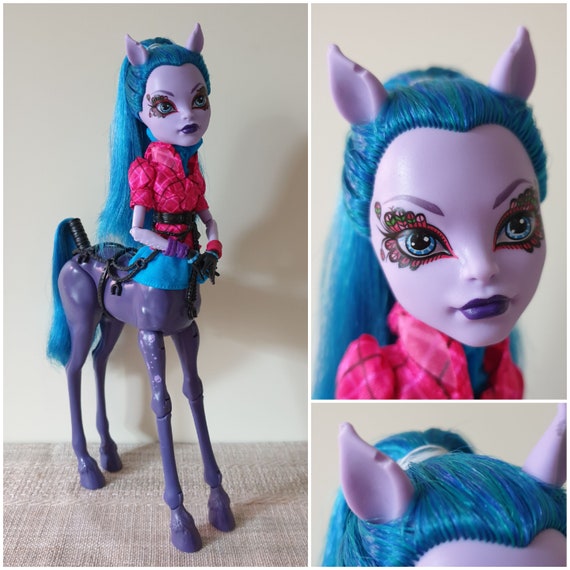 Avea Trotter Monster High Doll