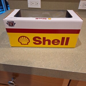 Display Pictures 1973 Chevrolet Cheyenne 10 Pickup shell Oil 1/24 Scale ...