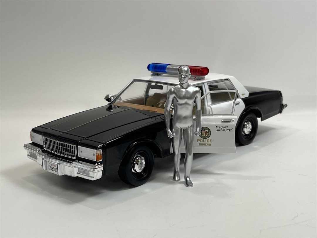 1987 Chevrolet Caprice Police & T1000 Figurine Terminator 2 1/18 Scale ...