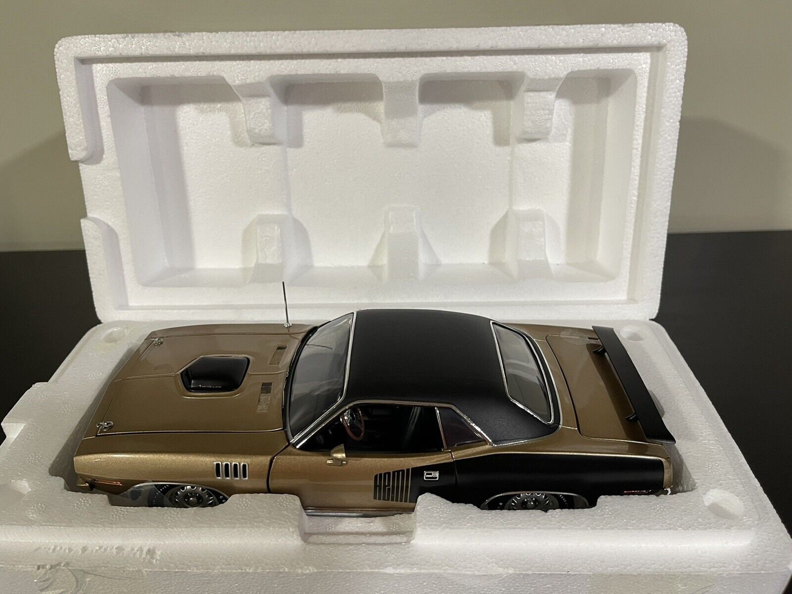 1971 Plymouth Hemi Barracuda Super Track Pack Gold 1/18 Scale - Etsy