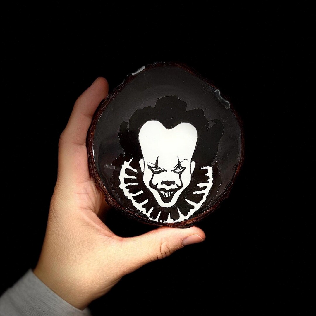 Hand Painted Pennywise Coaster Spooky Decor Spooky Clown Coaster Spooky ...