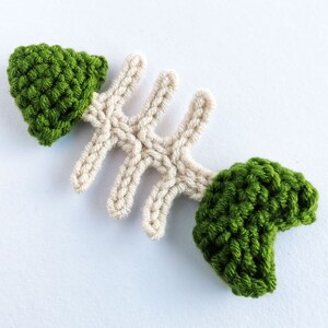 Fish Bone Crochet Pattern (PDF) Dead Fish Amigurumi, Cat Toy Crochet, Fish Bone Keychain, Left ...