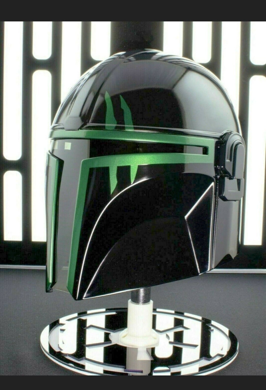 Star Wars Black Series the Mandalorian Monstar Luke Black Wearable ...
