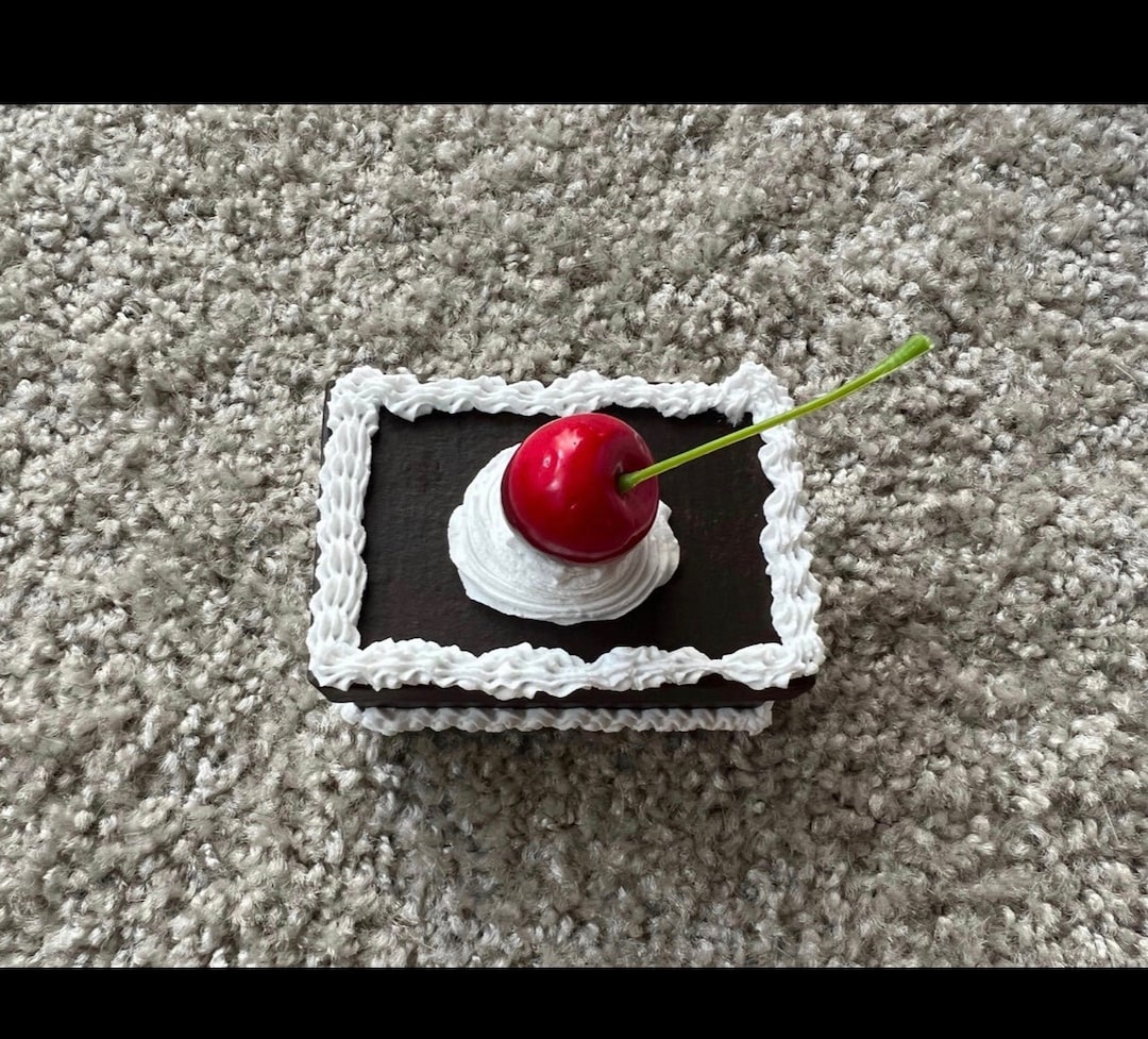 Fake Cake Gift Box Valentines Day Gift - Etsy