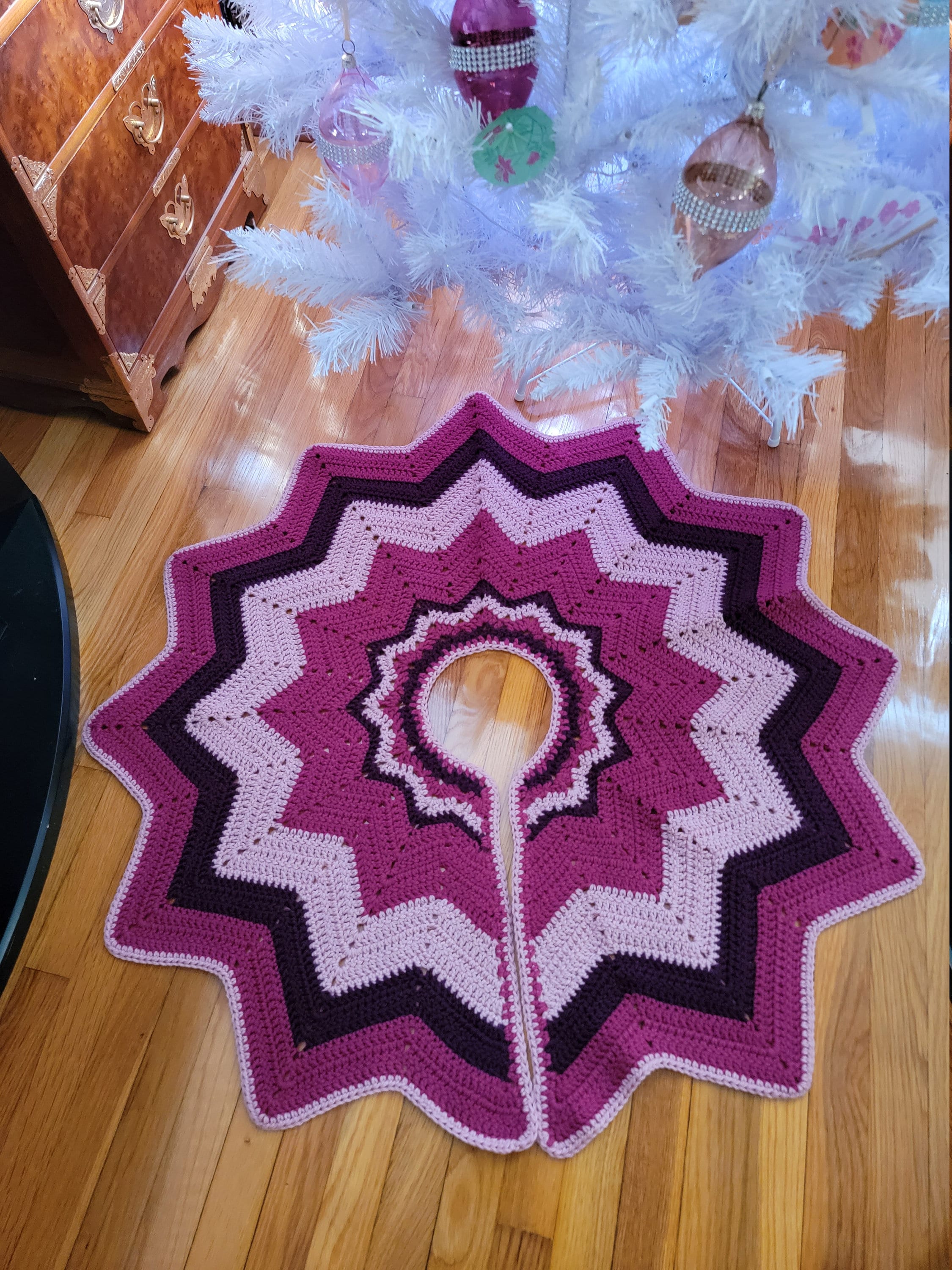 Christmas Tree Skirt In Pink Colors For Small To Medium Size Tree Etsy