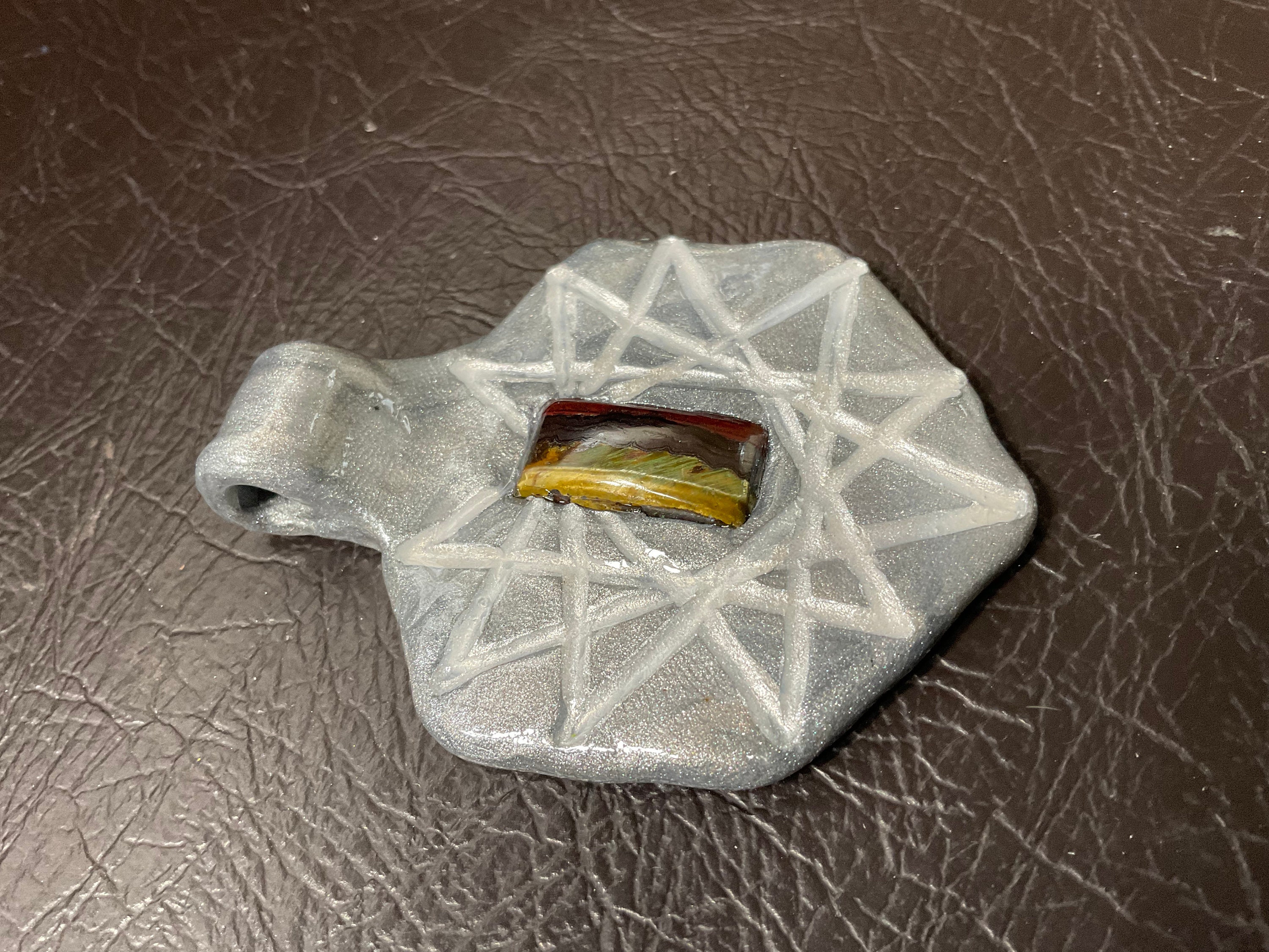 Xemheka Hexagon-shaped Red Tiger’s Eye Pendant Handcrafted Hendecagram ...