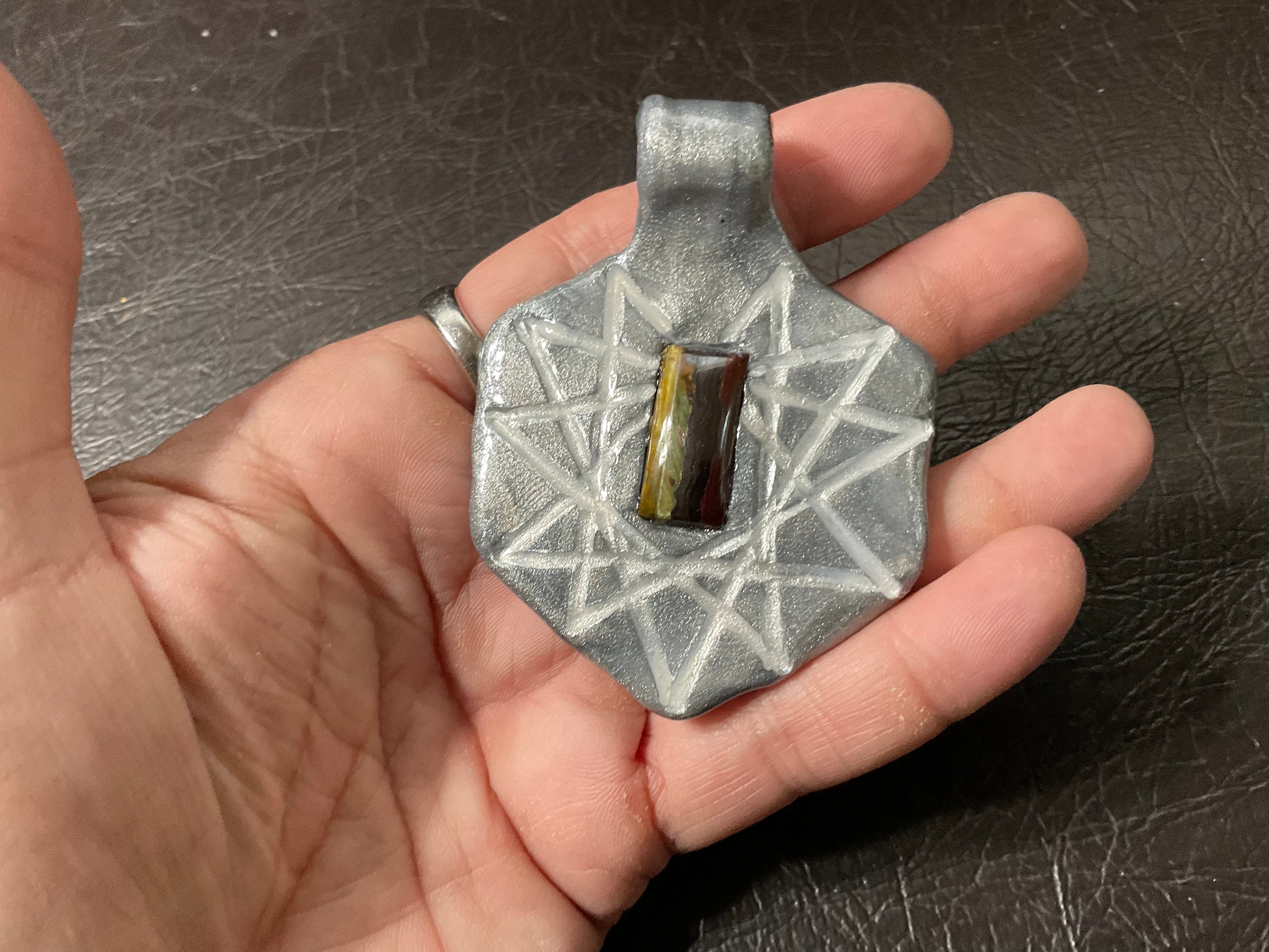 Xemheka Hexagon-shaped Red Tiger’s Eye Pendant Handcrafted Hendecagram ...