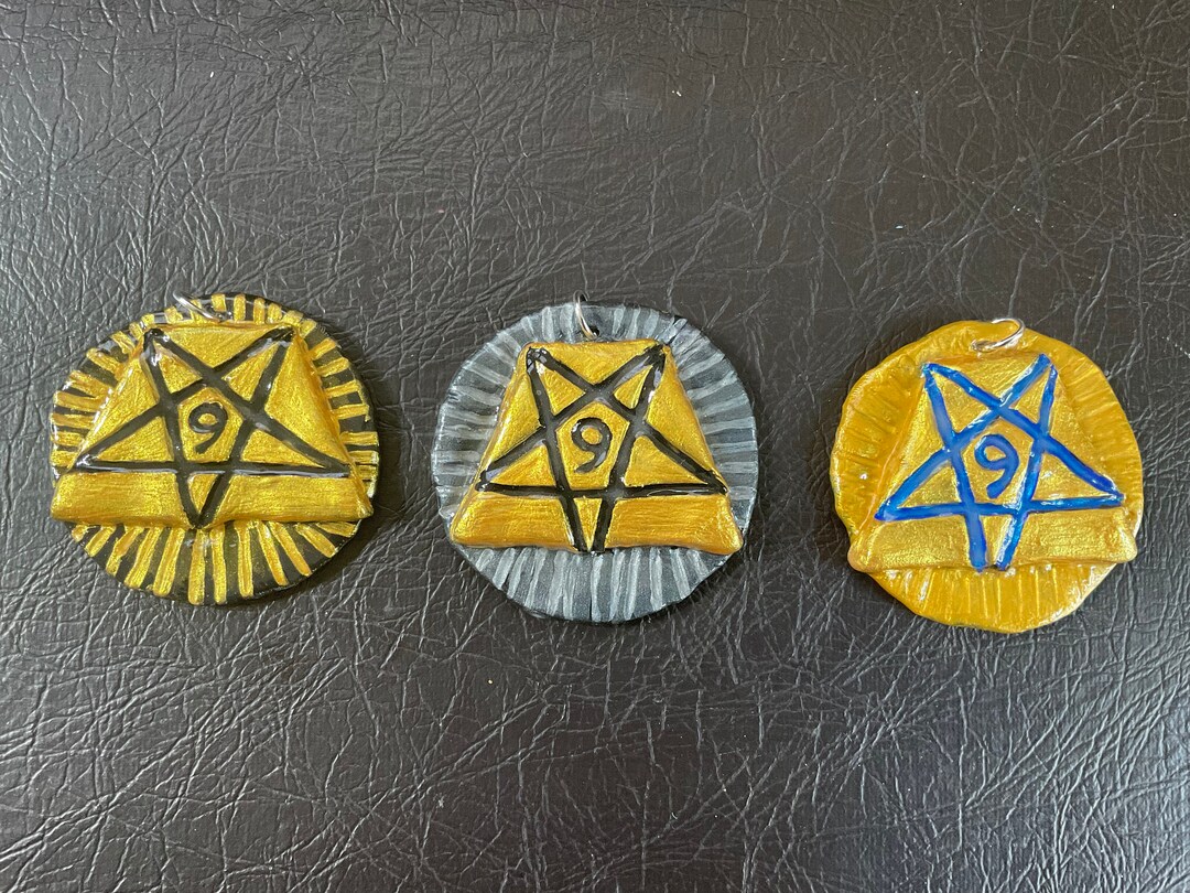 Xemheka Trapezoid Pentagram Rayed Disc Reversible Pendant Handmade ...