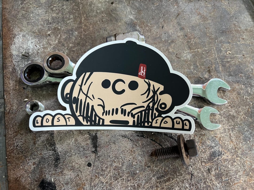 Pigpen Peeker Sticker - Etsy