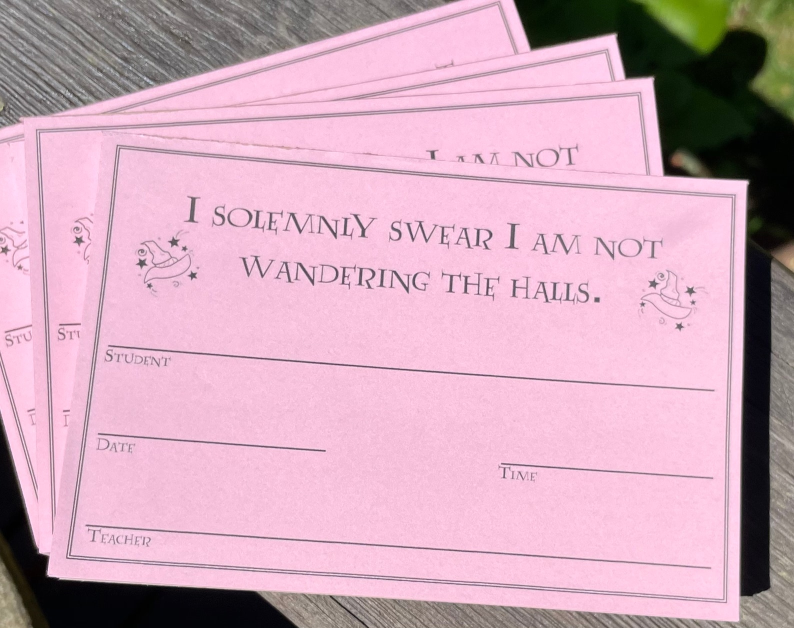 200 Hall Passes; 4 Pack School Hall Passes; Classroom Supplies; Tear ...