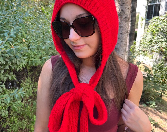 Red Merino Wool Knitted Bonnet: Retro Winter Tie Hat - Etsy Canada