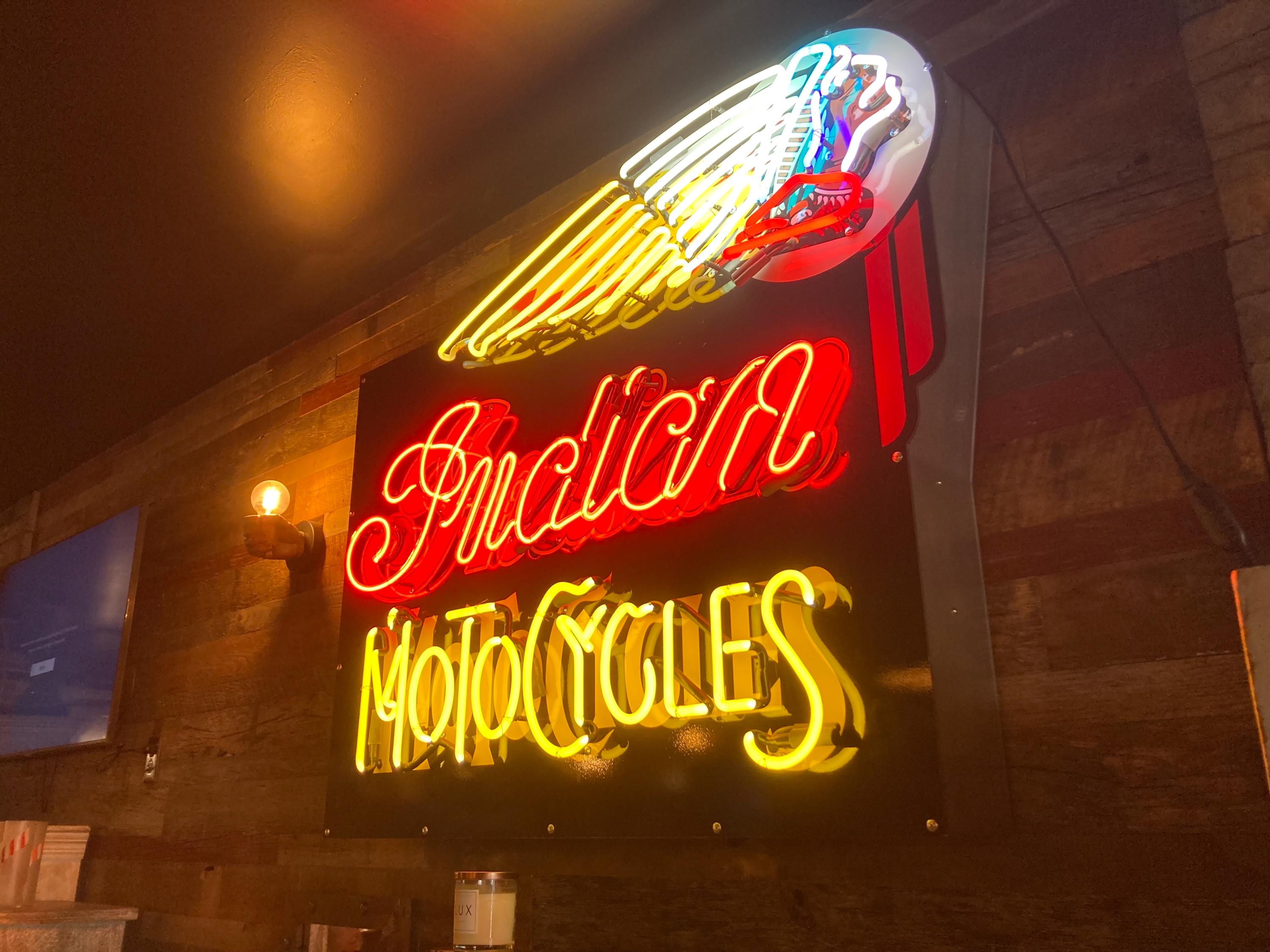 Indian Motorcycles Neon Sign – New Production, Single-sided Wall Decor ...
