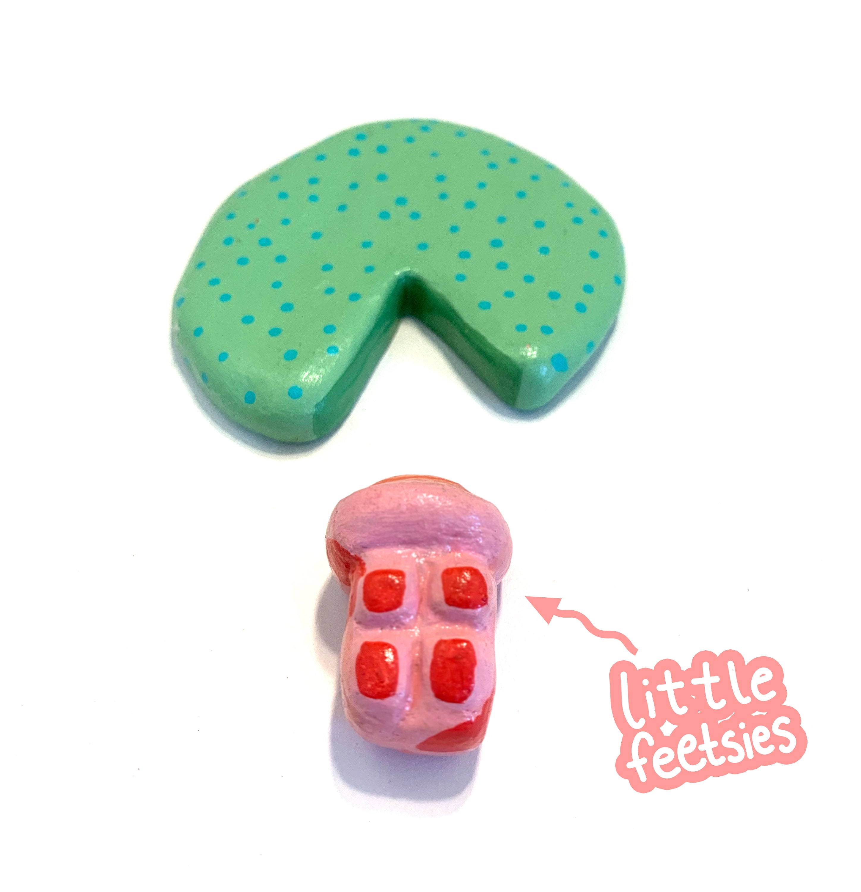 Frog & Lily Pad Clay Figurine Frog Desk Buddy Frog Desk - Etsy