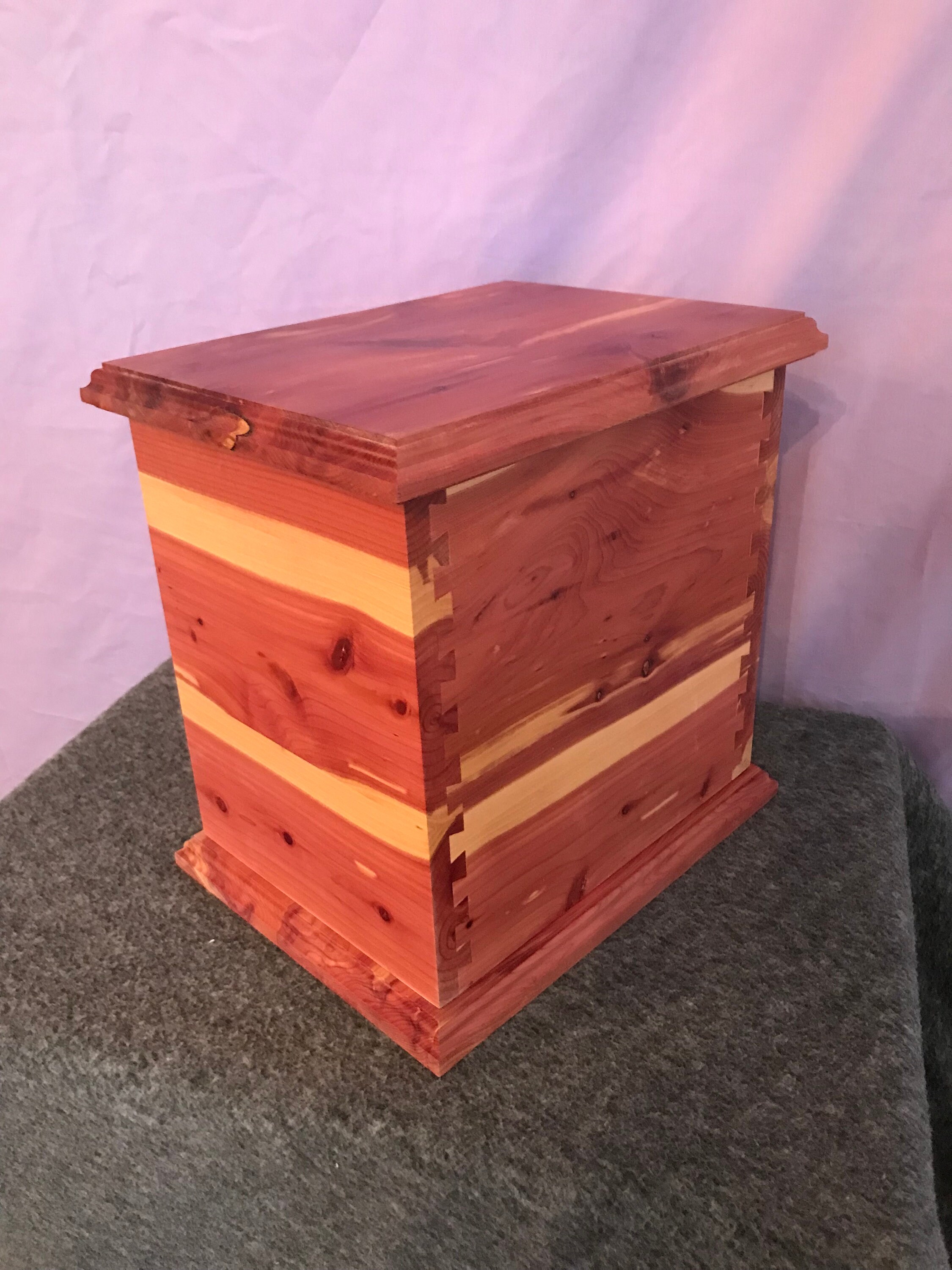 Aromatic Cedar Dovetail Cremation Urn for Human Ashes, up to 355 Pounds ...