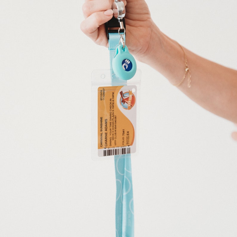 Beach-vibe Cruise Lanyard Set: Medallion & Card Holder, Retractable ...