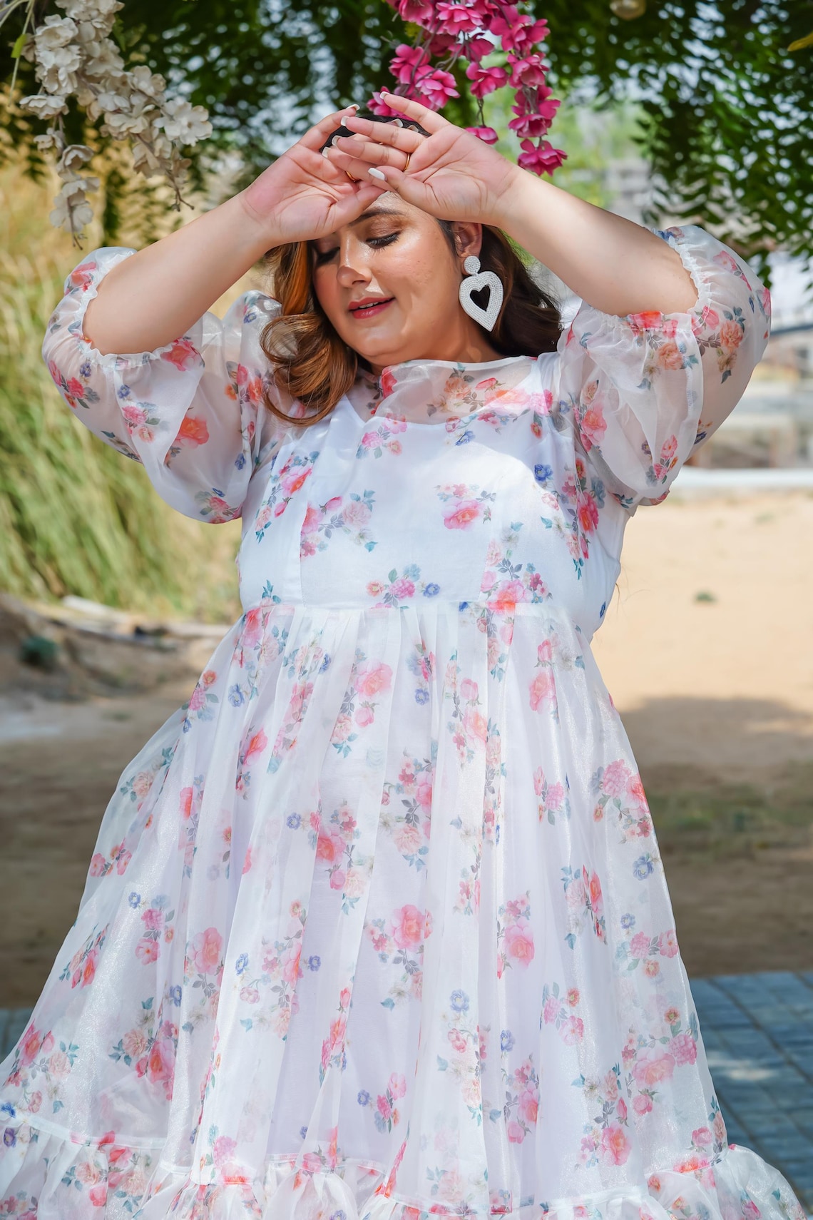 Plus Size Beautiful and Elegant Rose Print White Organza Knee Length ...
