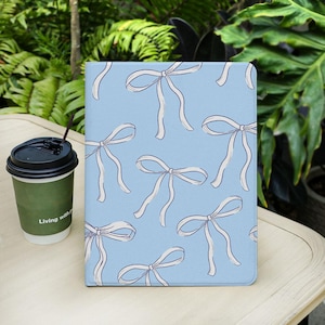 Cute Bows Blue iPad Case With Pencil Holder Cover for iPad Air 5/6/7th ...