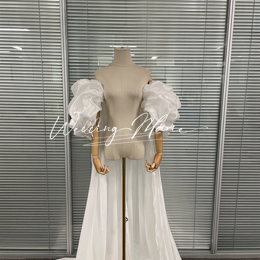White Puff Sleeves Cape, Off-the-shoulder Shawl for Bride, Wedding ...