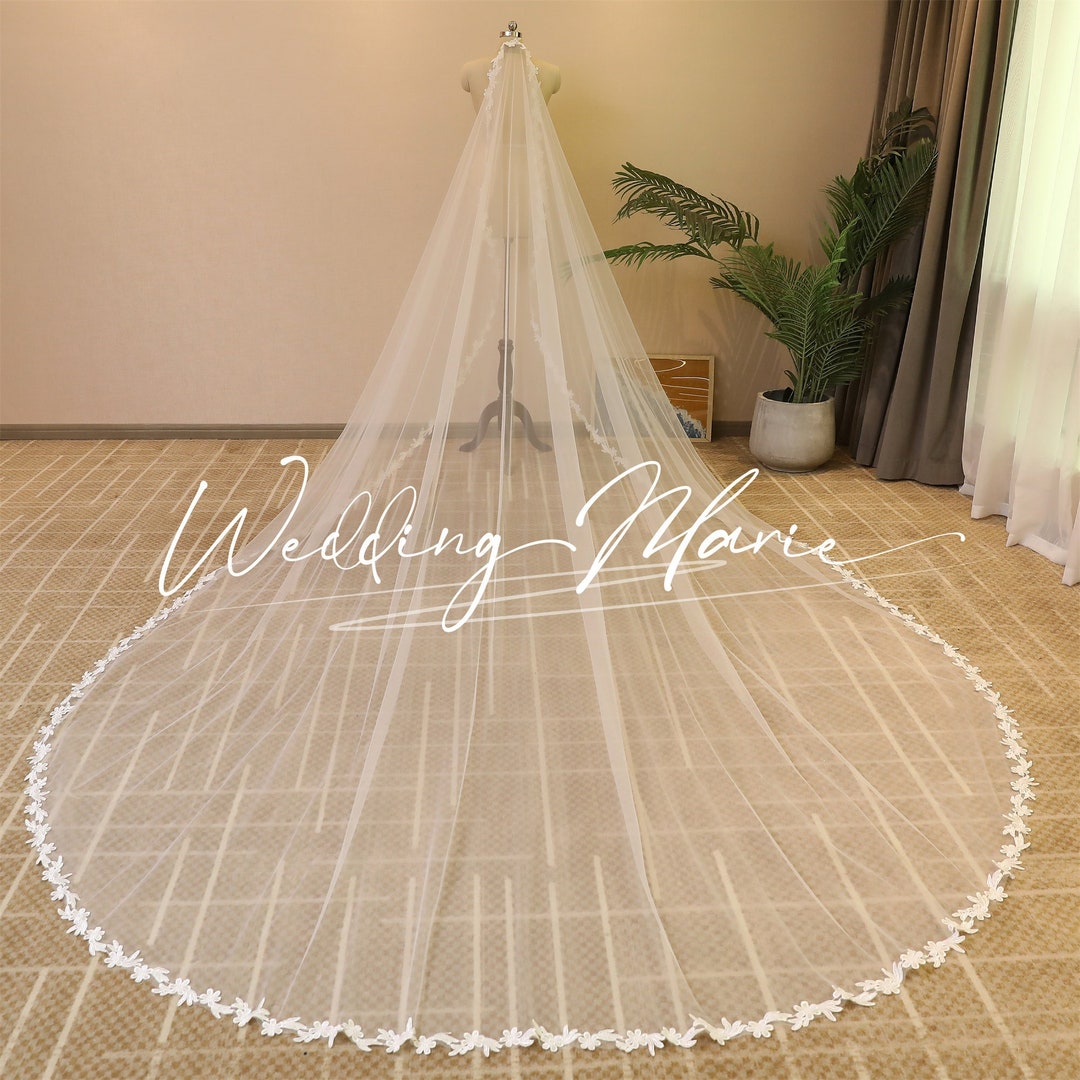 Simple Bridal Veil, Lace Around the Veil, One Layer Comb Veil, New ...