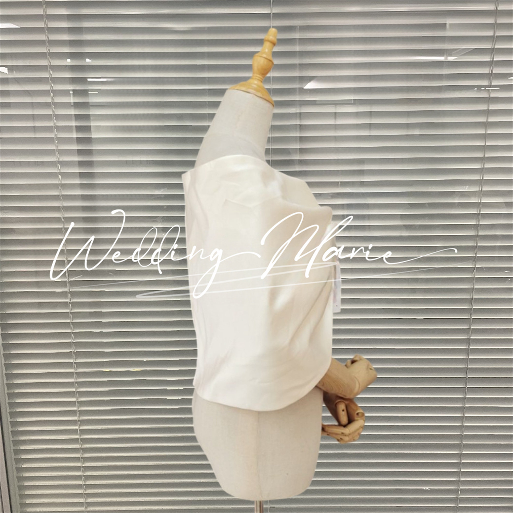 Giant Satin Bow Wedding Shawl - off Shoulder Bridal Mantle - Etsy